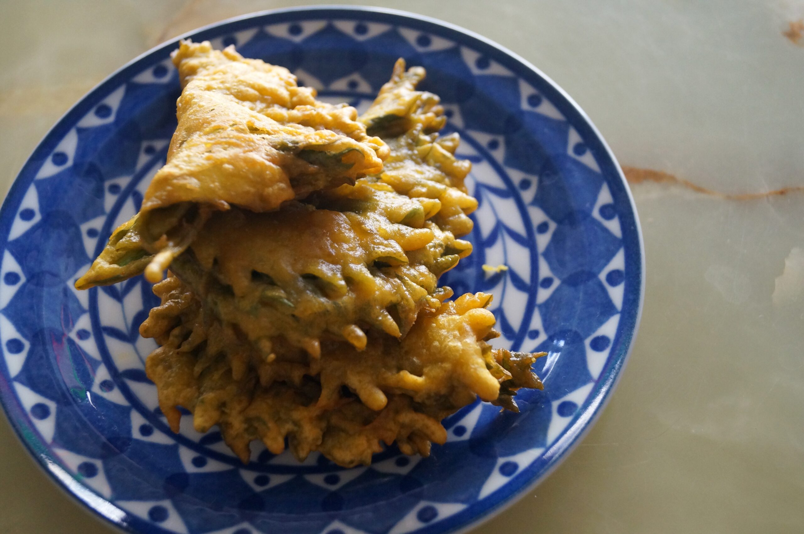 【Shiso Patar Bora】 – 東インド/ベンガル料理専門店INDIAN SPICE FACTORY